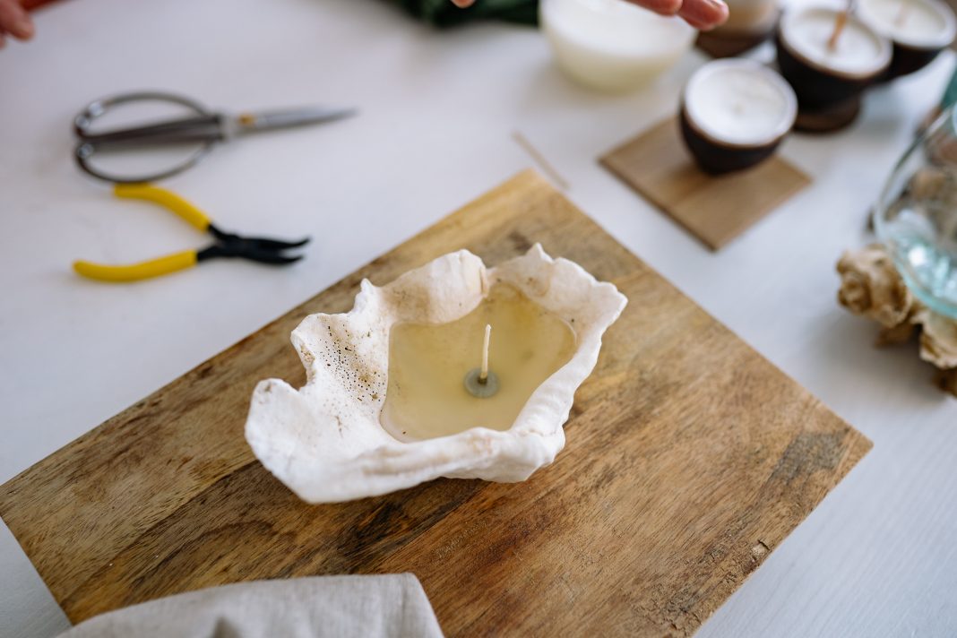 How to Make Sea Shell Candles