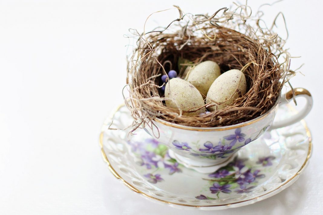 Tranquil Tea - A Serene Nesting Scene - Pioneerthinking.com